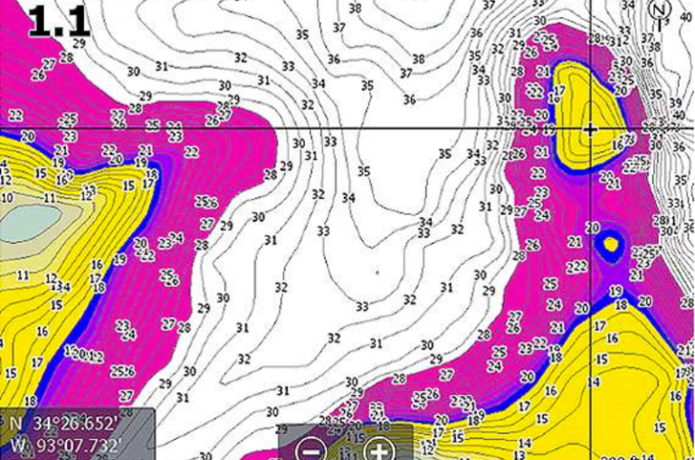 LakeMaster vs C-MAP: Popular Mapping Cards Reviewed