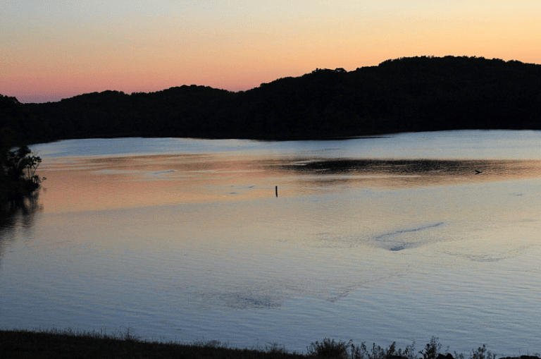 The 10 Best Crappie Fishing Spots in Missouri: Lakes and Rivers